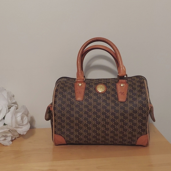 Rioni | Bags | Rioni Moda Italia Large Boston Bag Satchel Handbag With ...